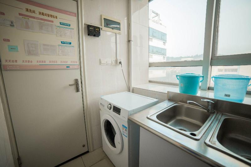 Hanting Hotel Shenzhen Longgang Nanlian Metro Stat in Shenzhen City | 2024 Updated prices, deals ...