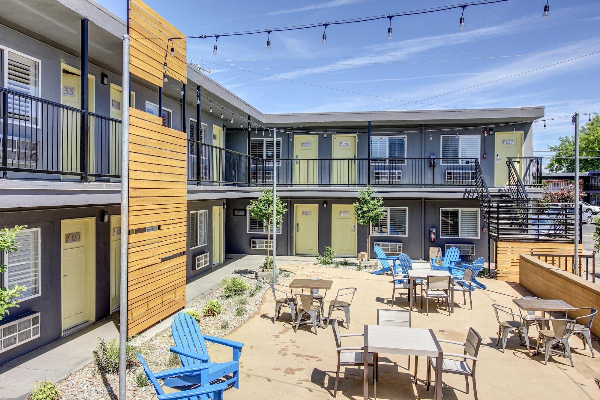 Americana Modern Hotel - Redding, CA 96001 - Menu, Hours, Reviews and ...