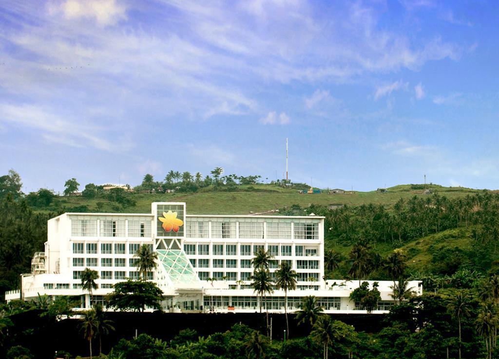 The Oriental Hotel Legazpi en Legazpi | BestDay.com