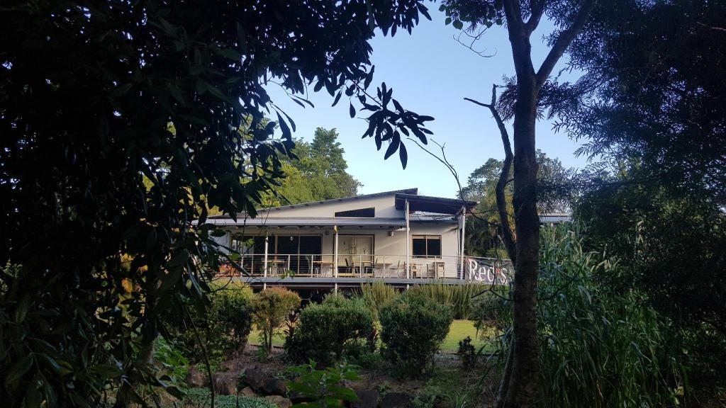 Red Bridge Motor Inn | YONDA