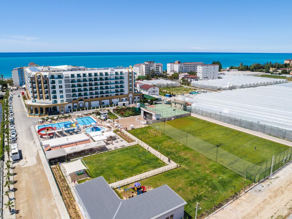 Hotel The Lumos Deluxe Resort Hotel&Spa | Fibula Air Travel